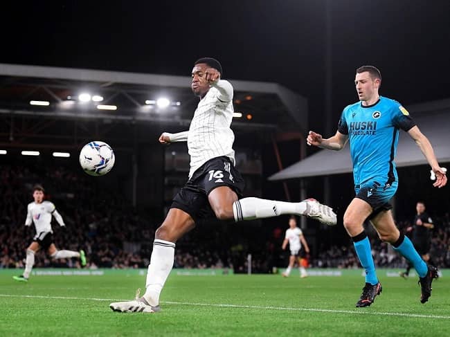 Tosin Adarabioyo Là Ai? Thông Tin Về Nam Cầu Thủ Bóng Đá Người Anh